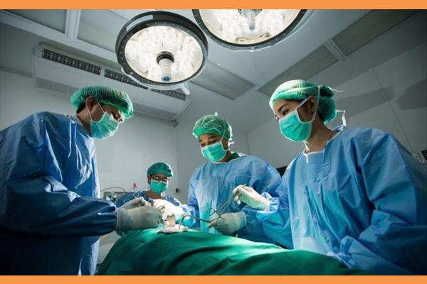 Χειρουργήθηκε στην ορθοπεδική κλινική του Νοσοκομείου ασθενής με covid ...