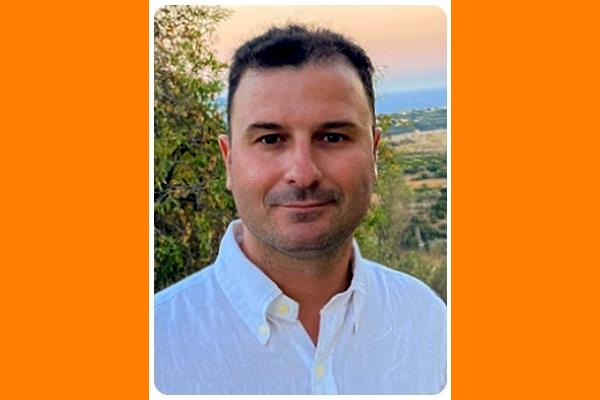 Η ΣΤΡΕΒΛΗ ΕΙΚΟΝΑ ΤΟΥ ΚΥΡΙΟΥ ΣΠΑΘΗ ΚΑΙ Η «ΧΑΡΤΟΓΡΑΦΗΣΗ» ΤΩΝ ΥΠΟΨΗΦΙΩΝ ...